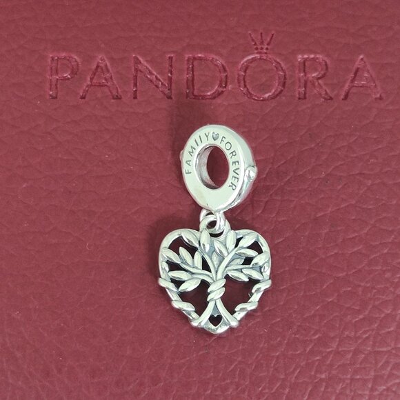 Pandora | Jewelry | Pandora Heart Family Tree Dangle Charm S925 ...